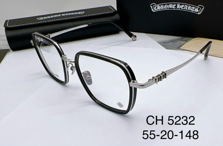 Gọng kính cận CHROME HEARTS titanium V693 - Vua kính cận